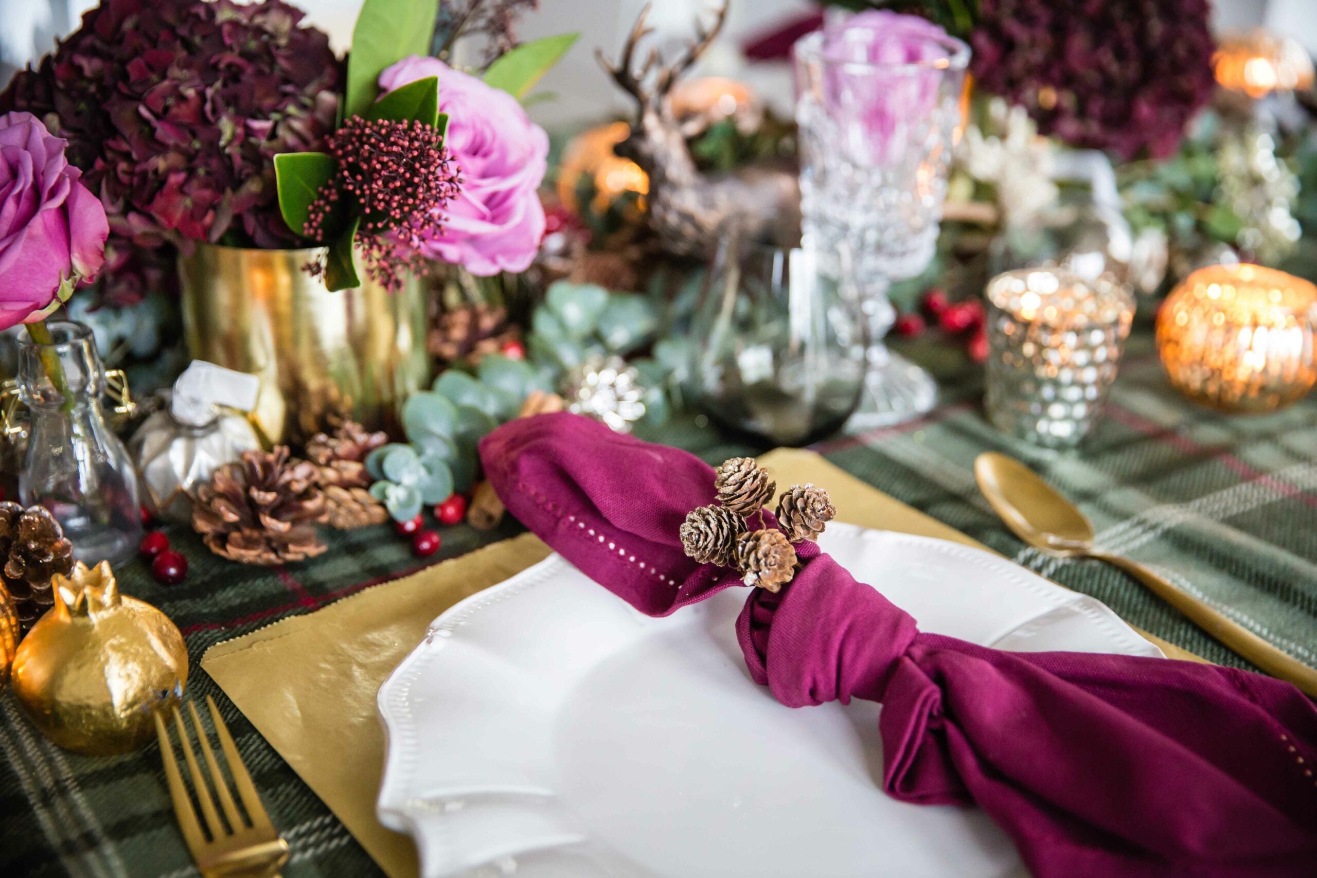 A Festive Christmas Table Setting – The Social Kitchen