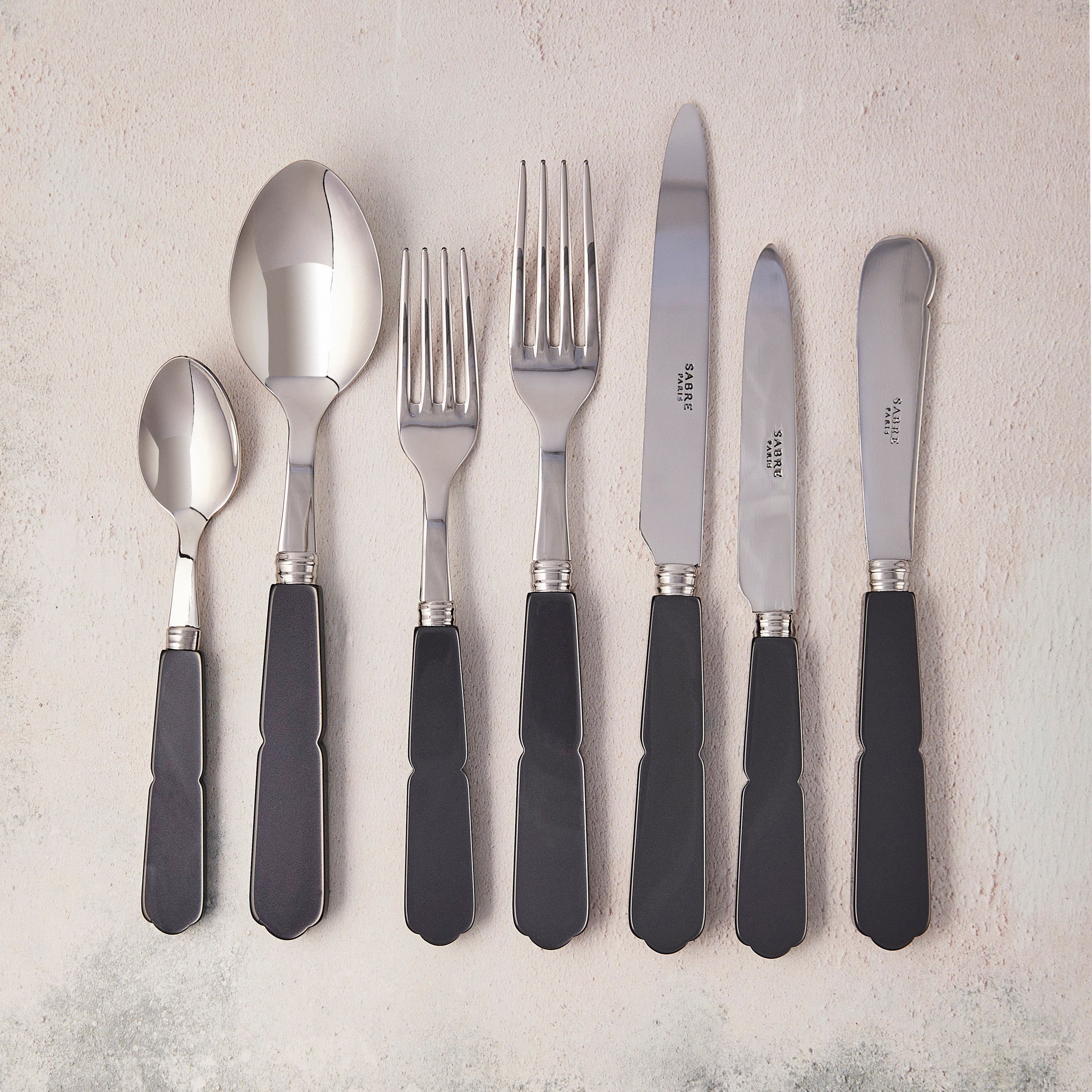 Pewter Shimmer Dinner Knife – The Social Kitchen